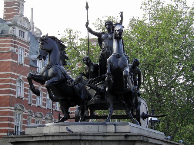 The Statue of Boadicea | Pictures in Powell